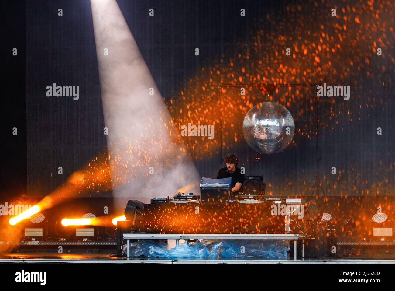 Jamie xx producer hi-res stock photography and images - Alamy