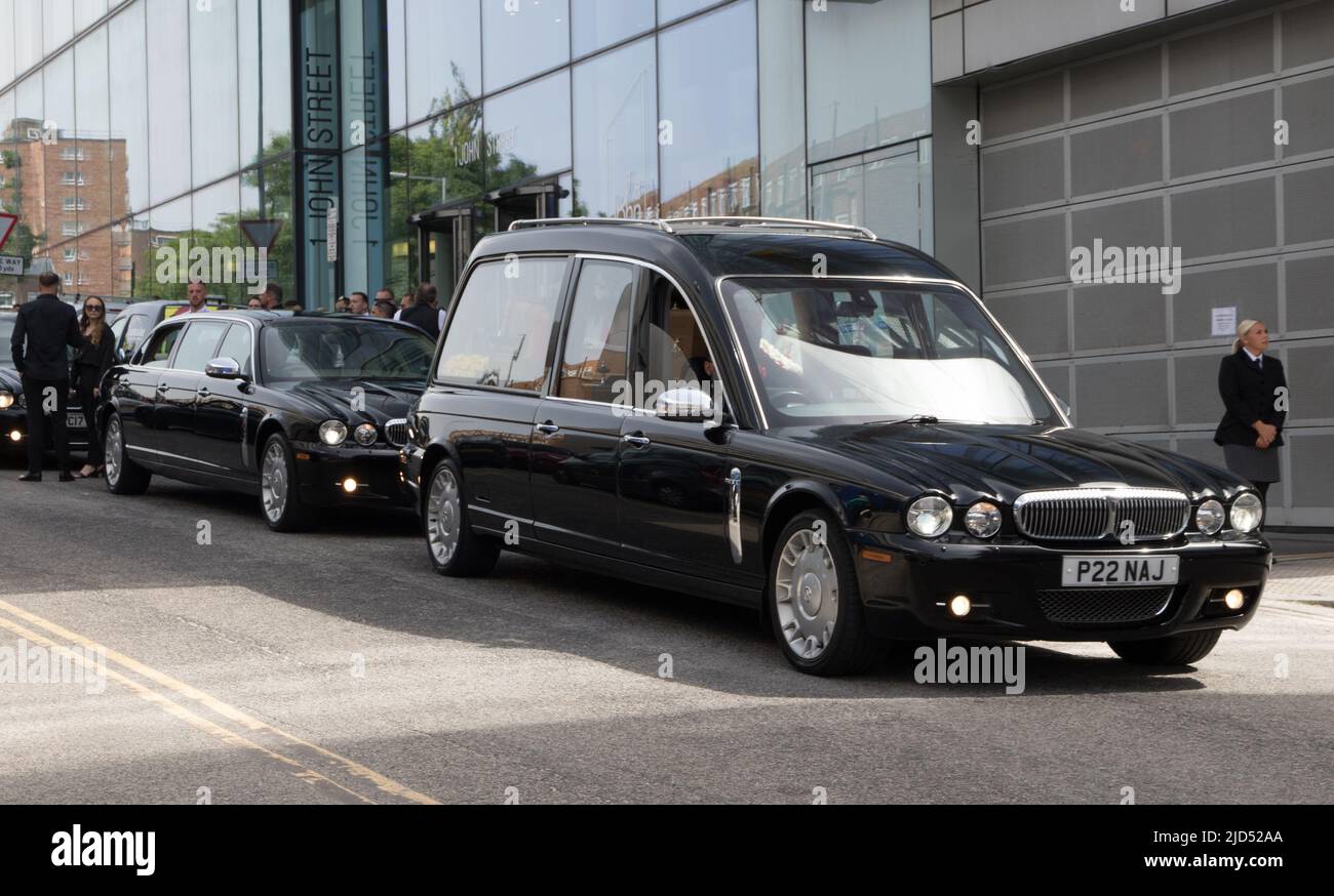 Covert police vehicle hi-res stock photography and images - Alamy