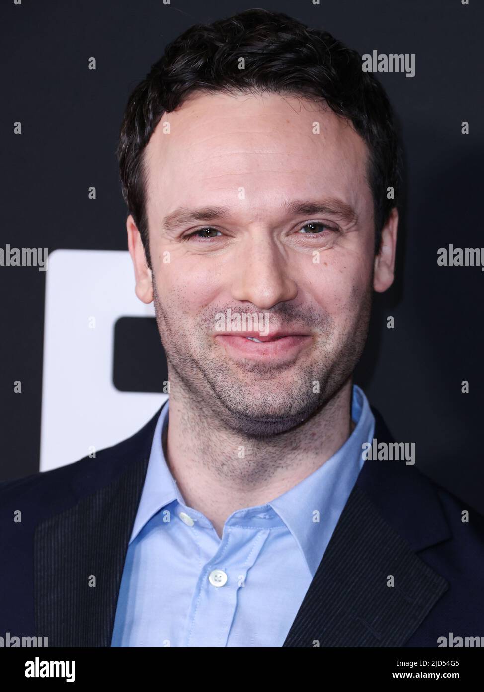 Jake Epstein Girlfriend