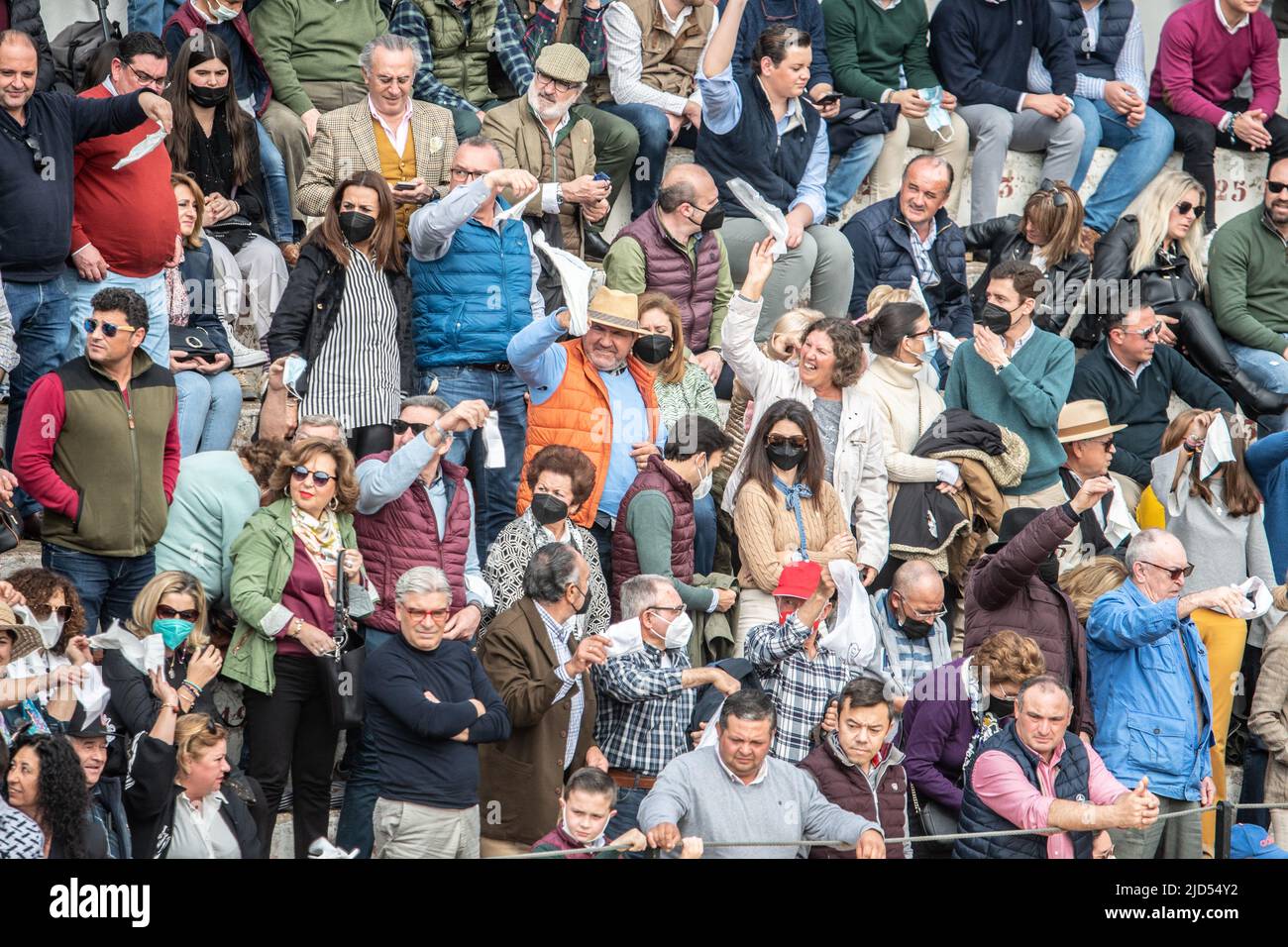 Bullfight crowd hi-res stock photography and images - Alamy