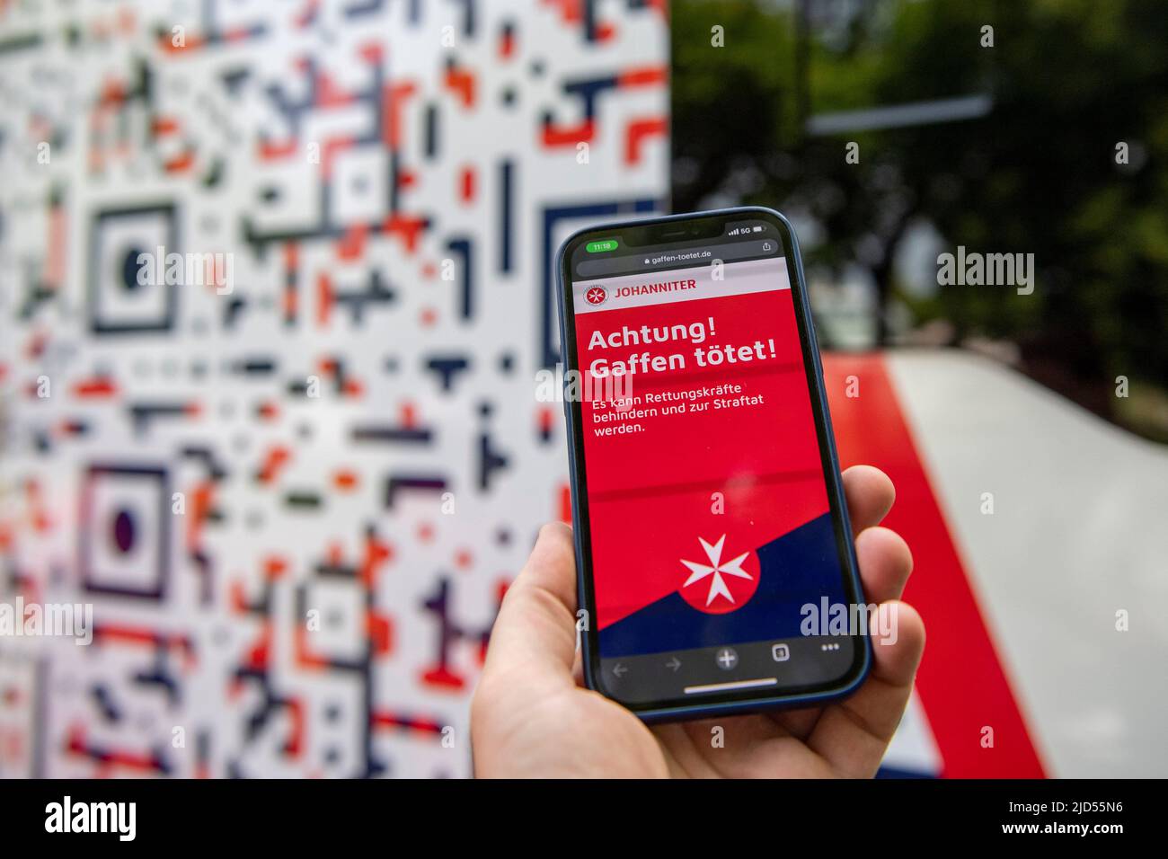 Essen, Germany. 18th June, 2022. The message "Gaffing kills" appears on ...
