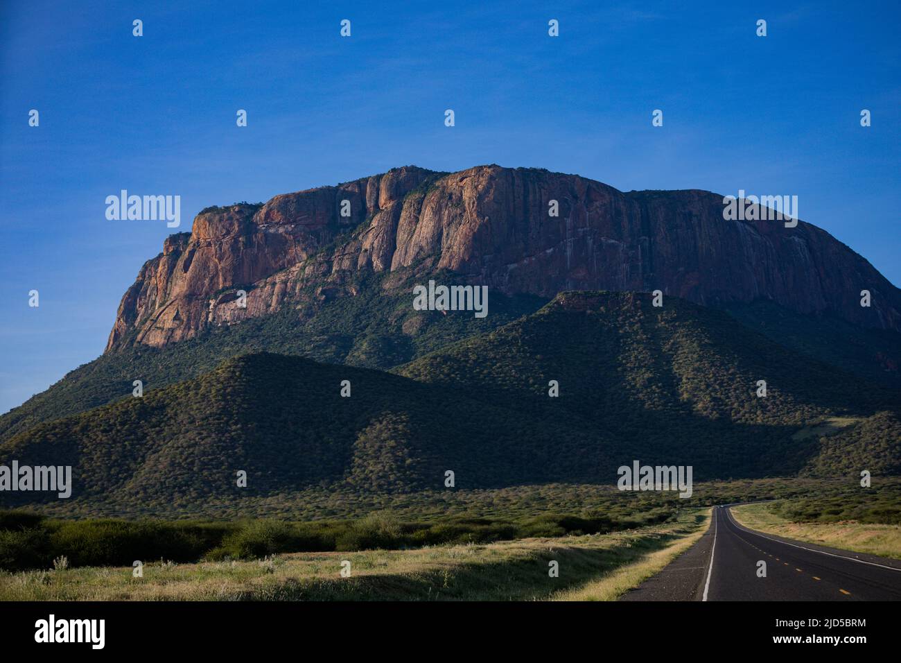 Ololokwe samburu hi-res stock photography and images - Alamy