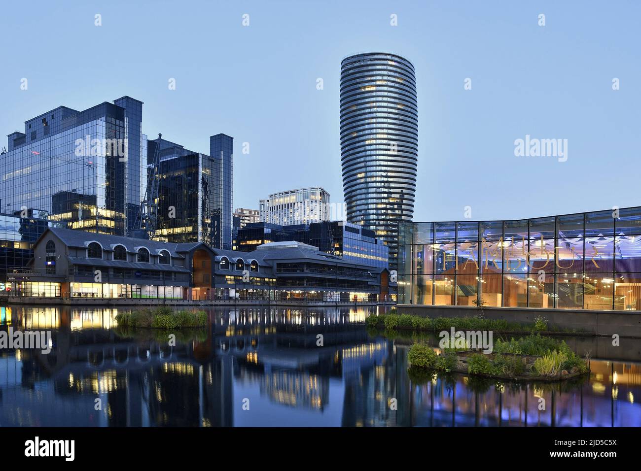 Harbour Exchange modern office buildings with Baltimore Tower ...