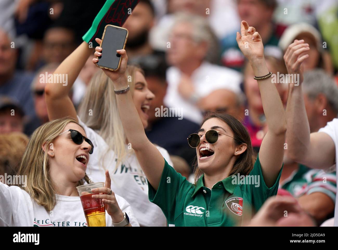 Leicester rugby 2022 celebrate hi-res stock photography and images - Alamy