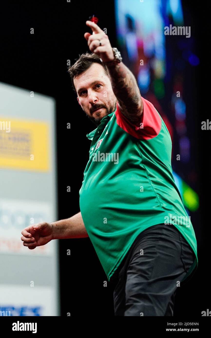 18 June 2022, Hessen, Frankfurt/Main: Darts: World Team Championship ...