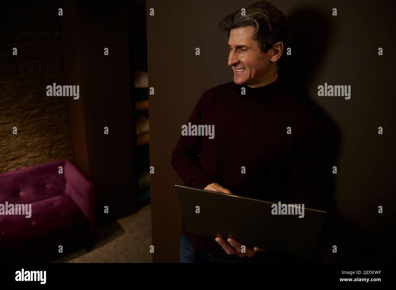 Mature chief engineer in hi-res stock photography and images - Alamy