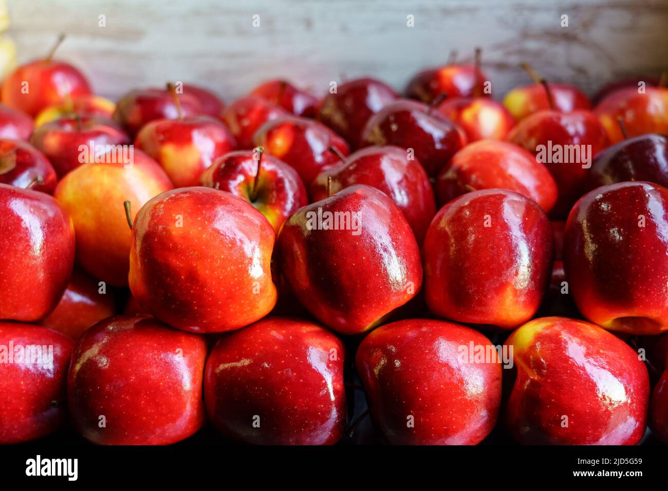 Apple harvest container hi-res stock photography and images - Alamy