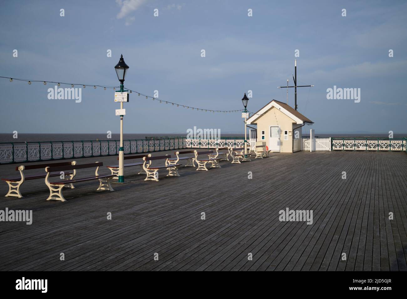 Penarth victorian era pier hi-res stock photography and images - Alamy