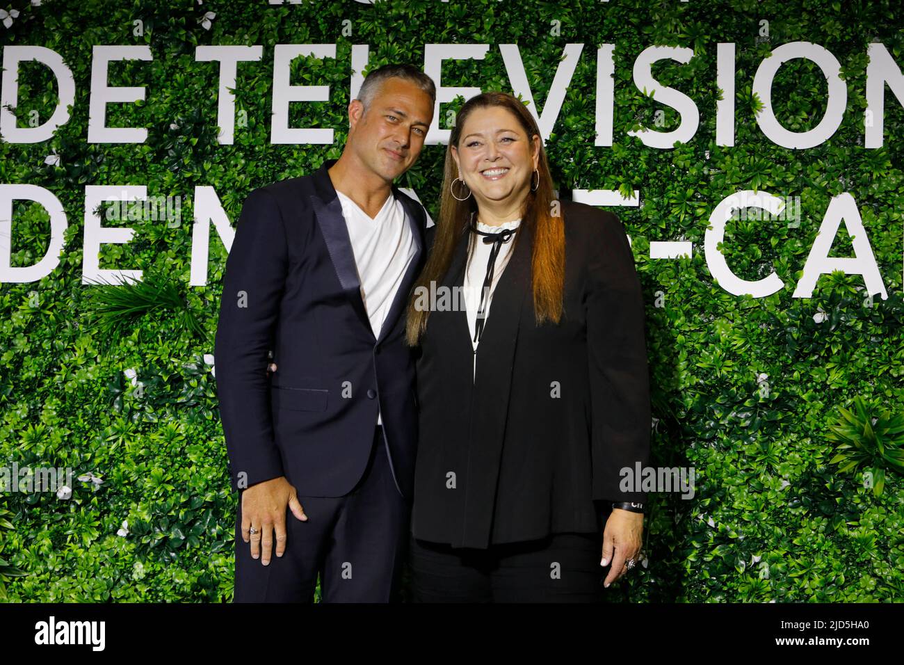 Taylor Kinney Girlfriend 2022