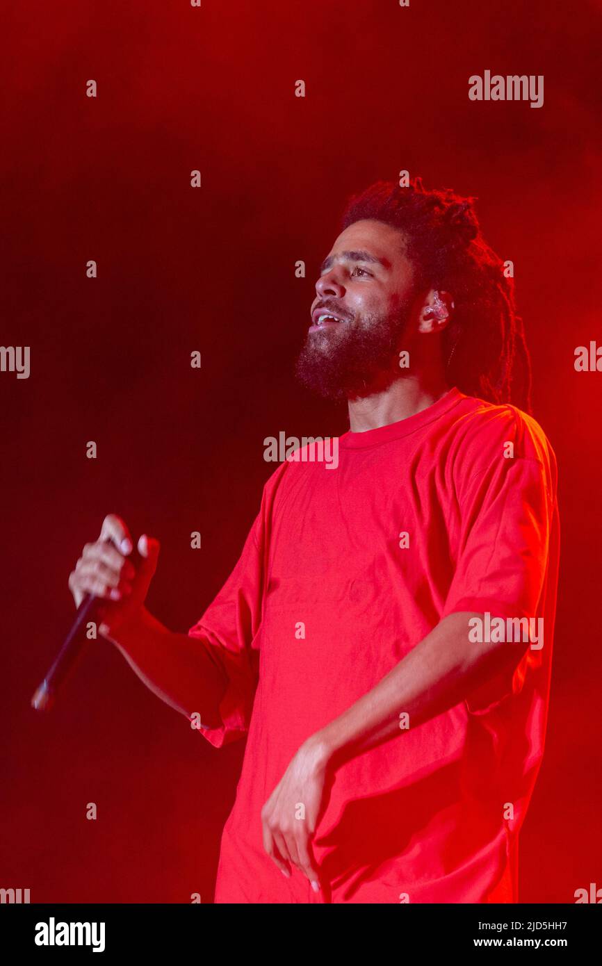 J cole 2022 hi-res stock photography and images - Alamy