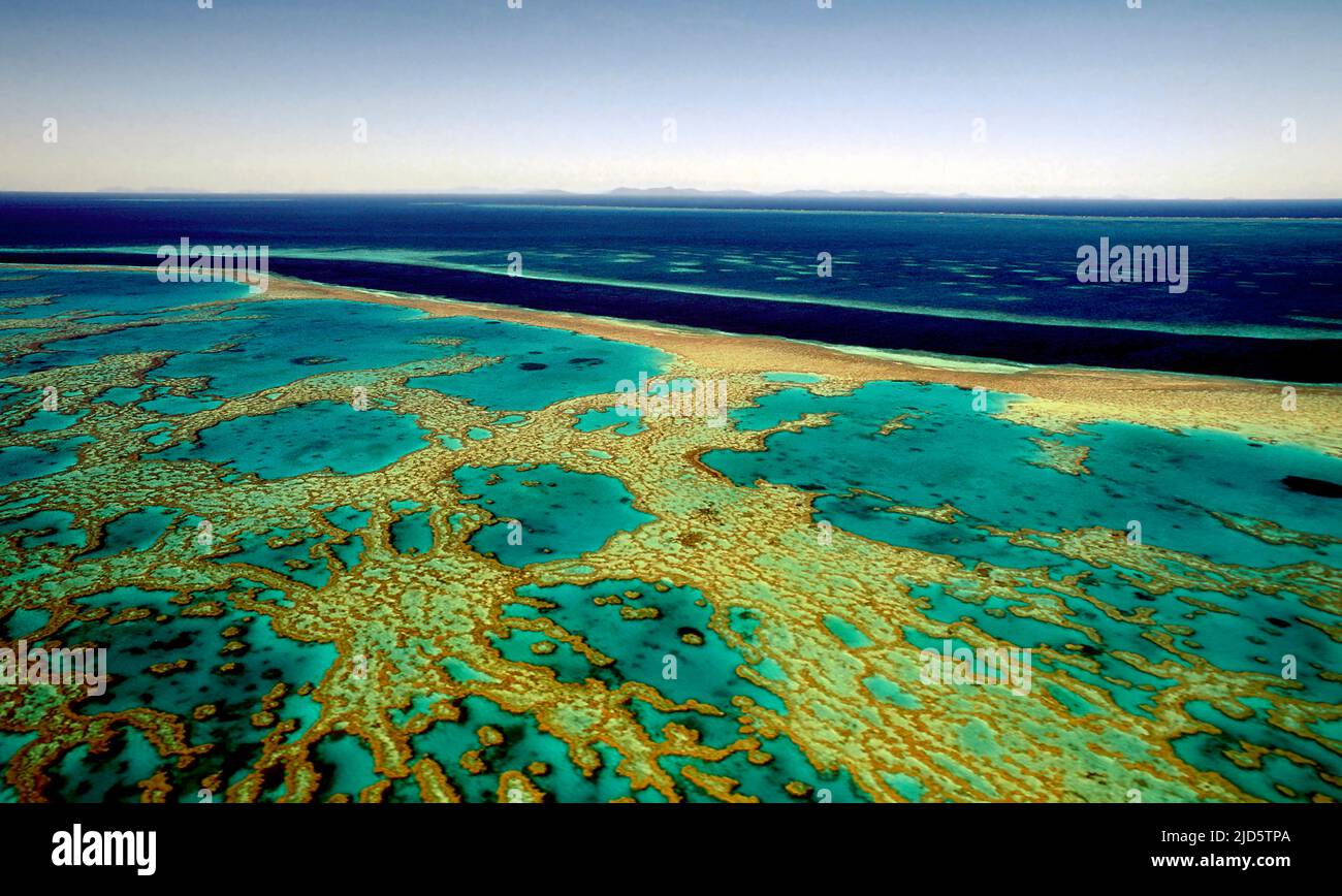 Hardy- and Hook Reef off the Whitsundaays Islands in the central Great ...