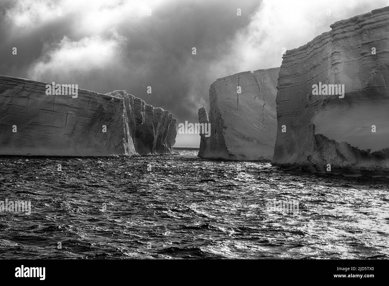 Huge, table-shaped icebergs in the Antarctic Sound close to Brown Bluff ...