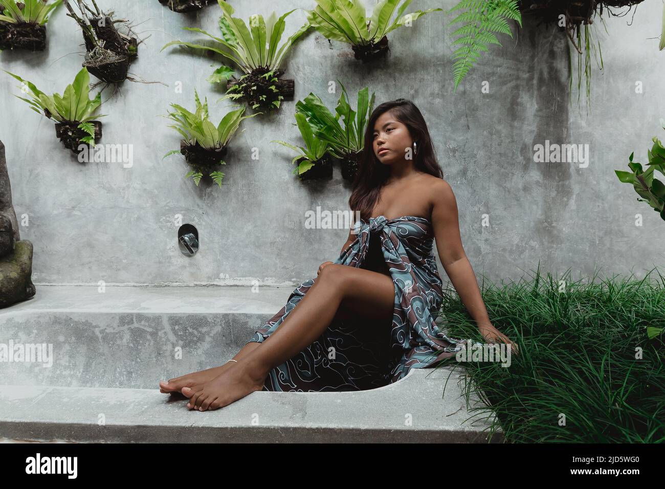 Indonesian young woman hi-res stock photography and images - Alamy