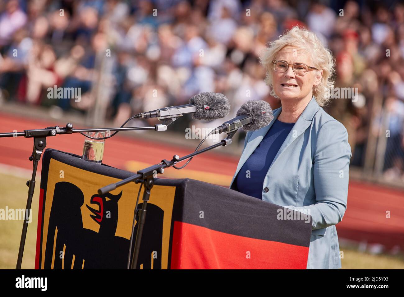 Hamburg, Germany. 18th June, 2022. Christine Lambrecht (SPD), Federal ...