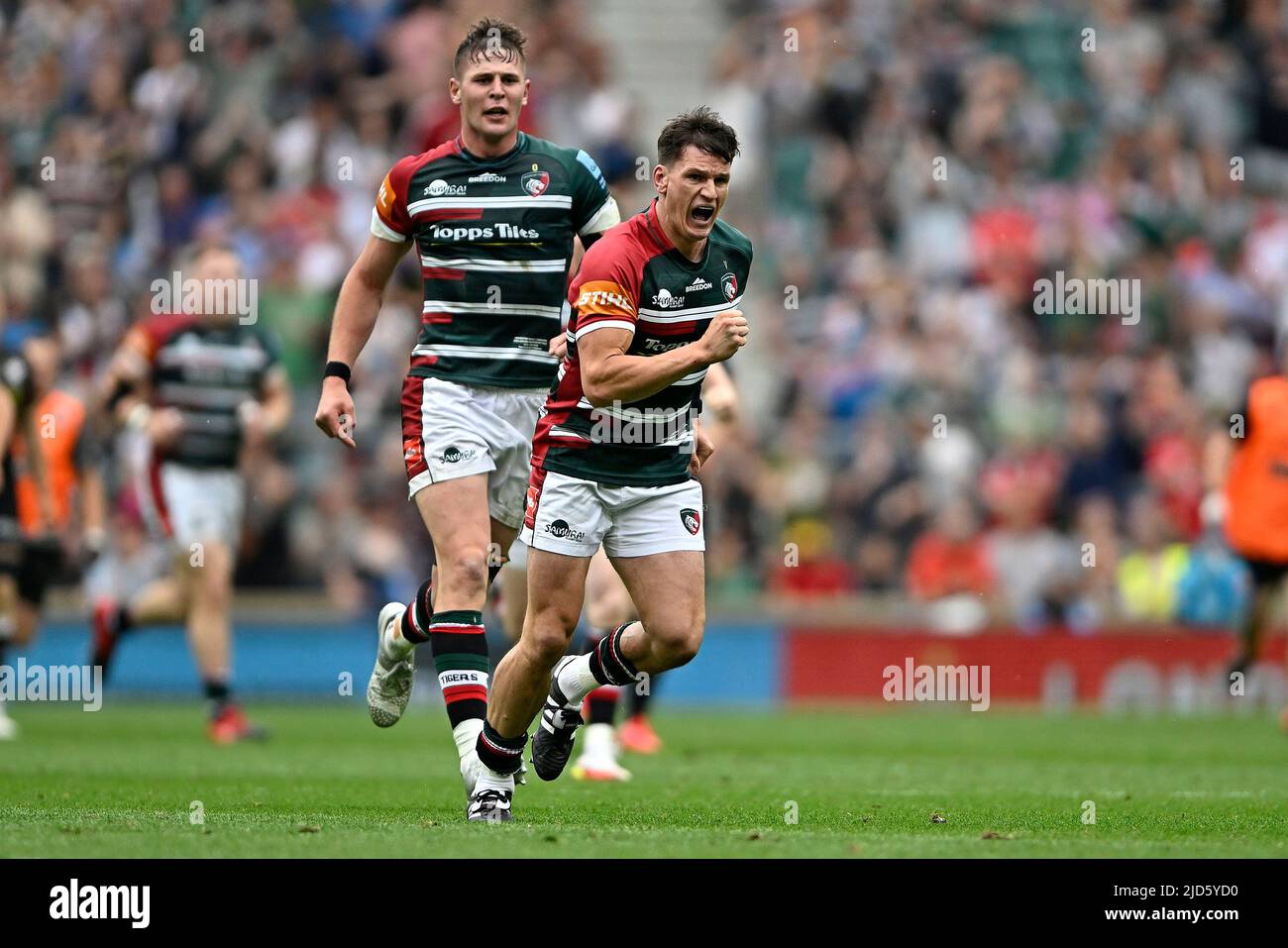 Winning drop goal hi-res stock photography and images - Alamy