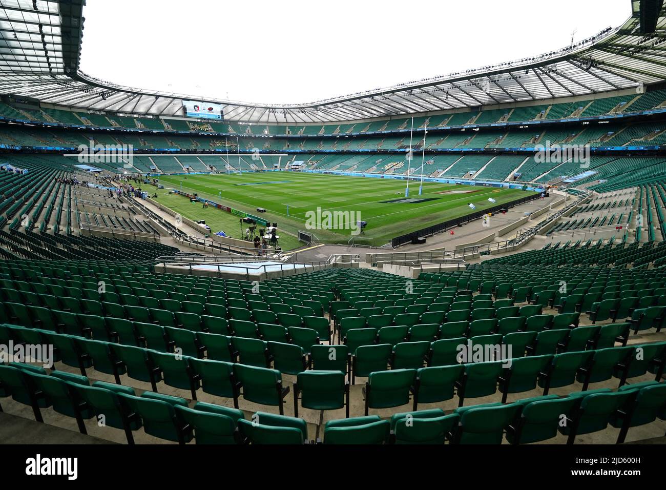 Twickenham stadium interior hi-res stock photography and images - Alamy