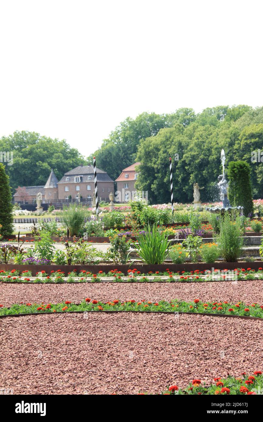 Batenburg castle batenburg castle hi-res stock photography and images ...