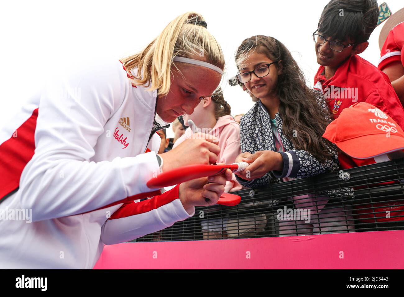England's Sophie Hamilton signs an autograph after the Women's FIH ...