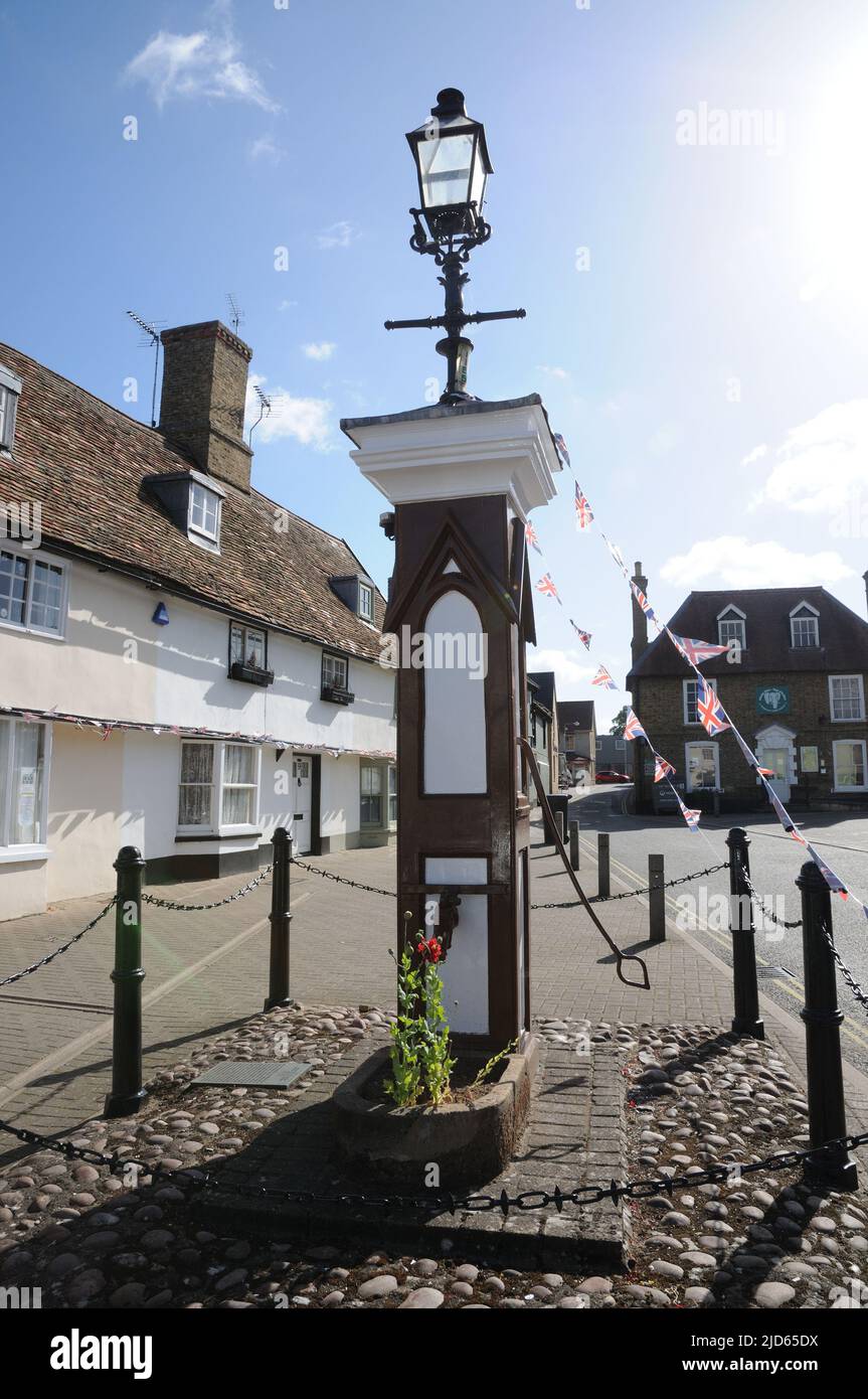 Parish pump hi-res stock photography and images - Alamy