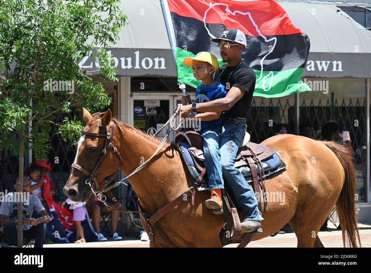 Juneteenth 2021 flag hi-res stock photography and images - Alamy
