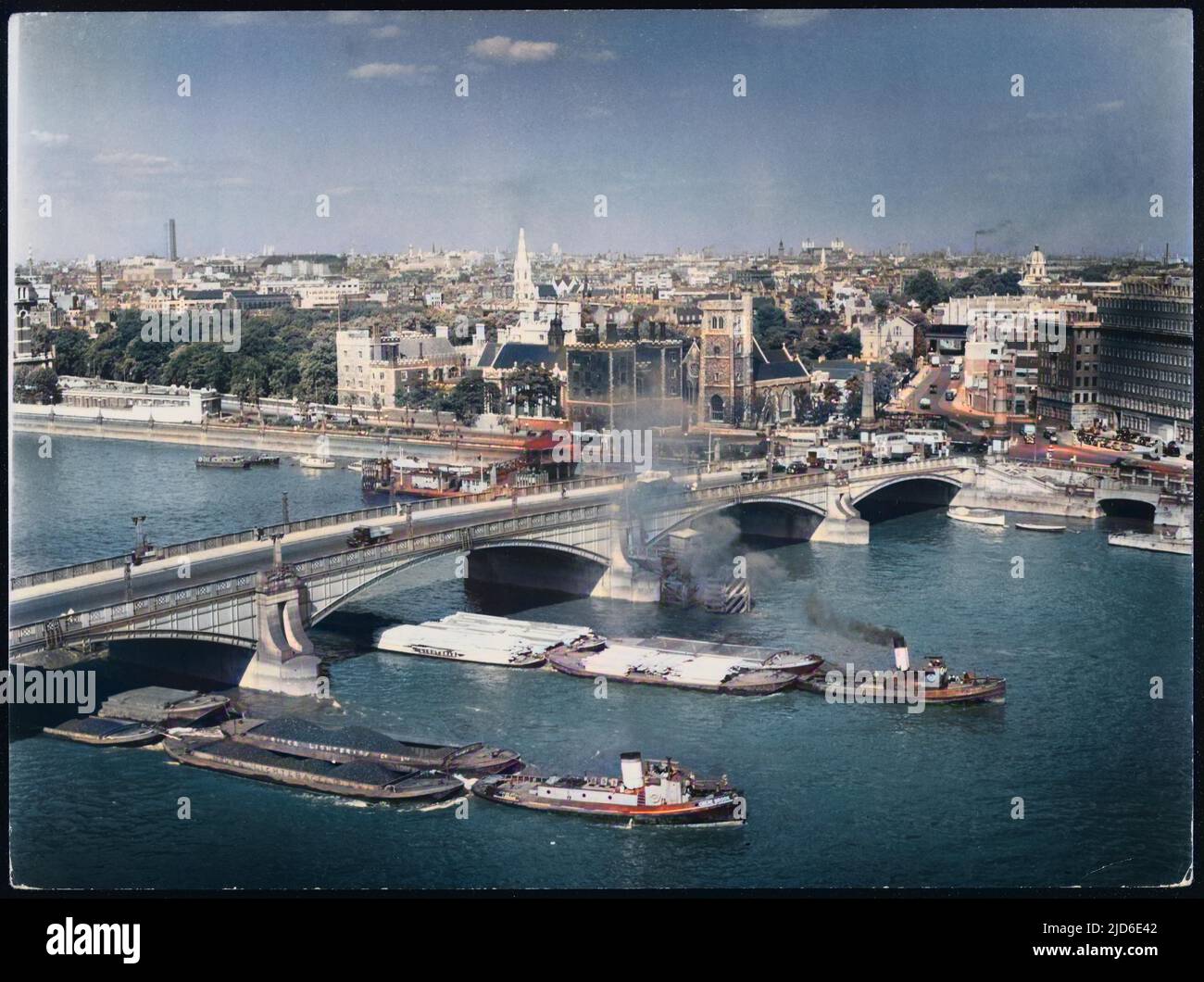 1950s london bridge hi-res stock photography and images - Alamy