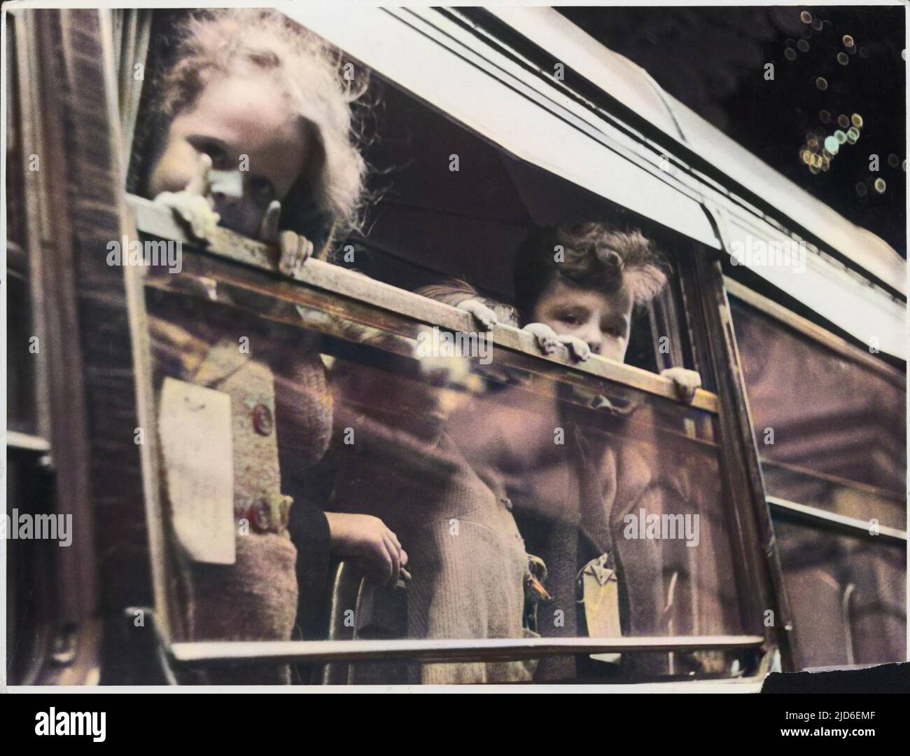 World war two evacuees hi-res stock photography and images - Alamy