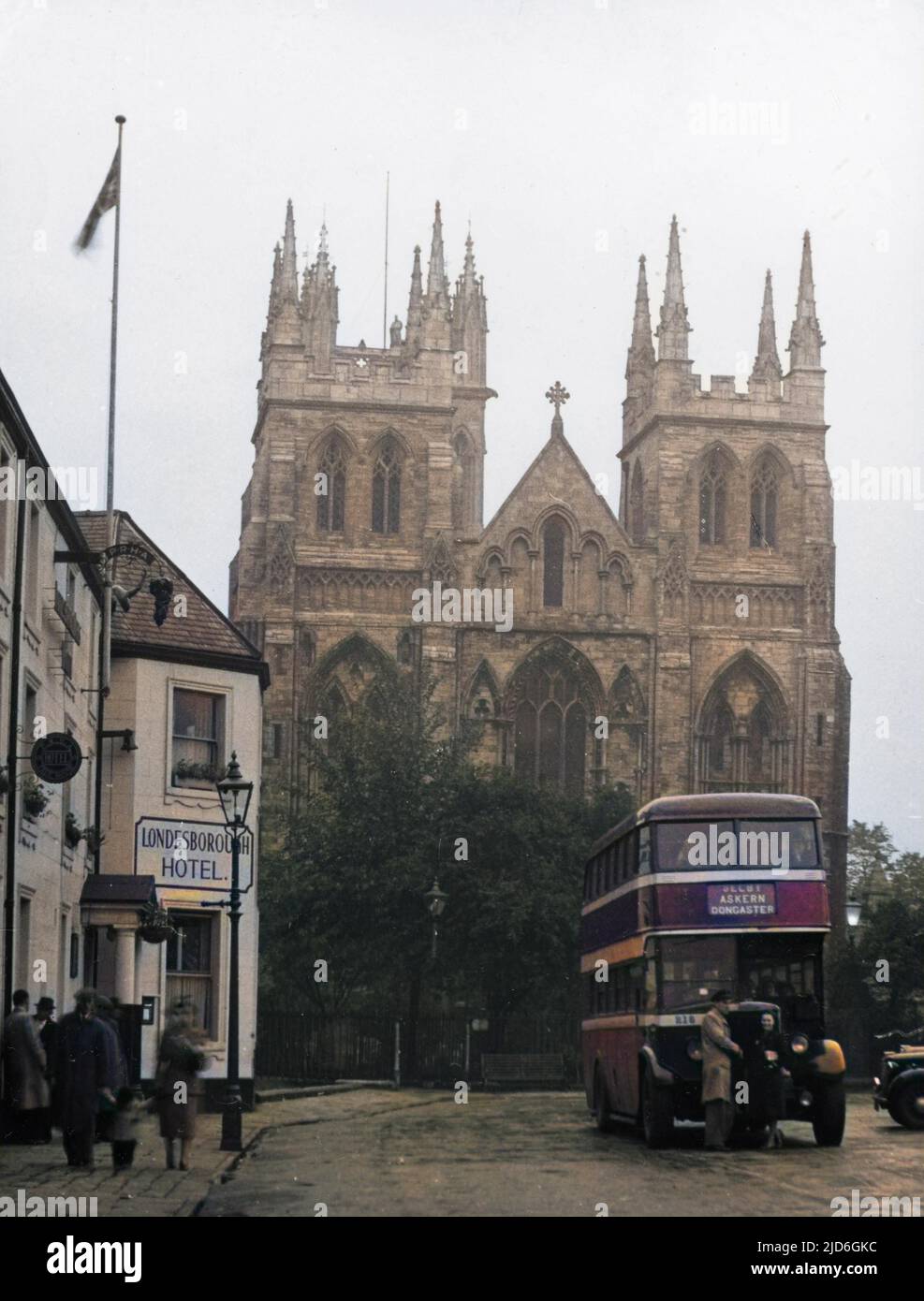 Double decker bus 1950s hi-res stock photography and images - Alamy