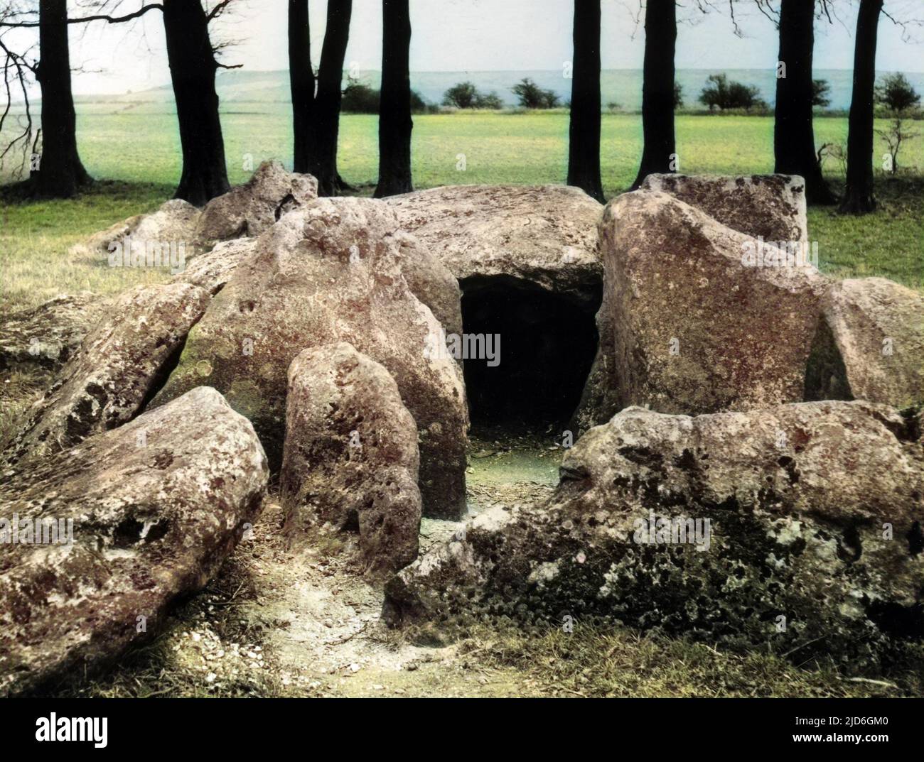 Wayland Smith's Cave, Berkshire, England. Formerly an underground ...