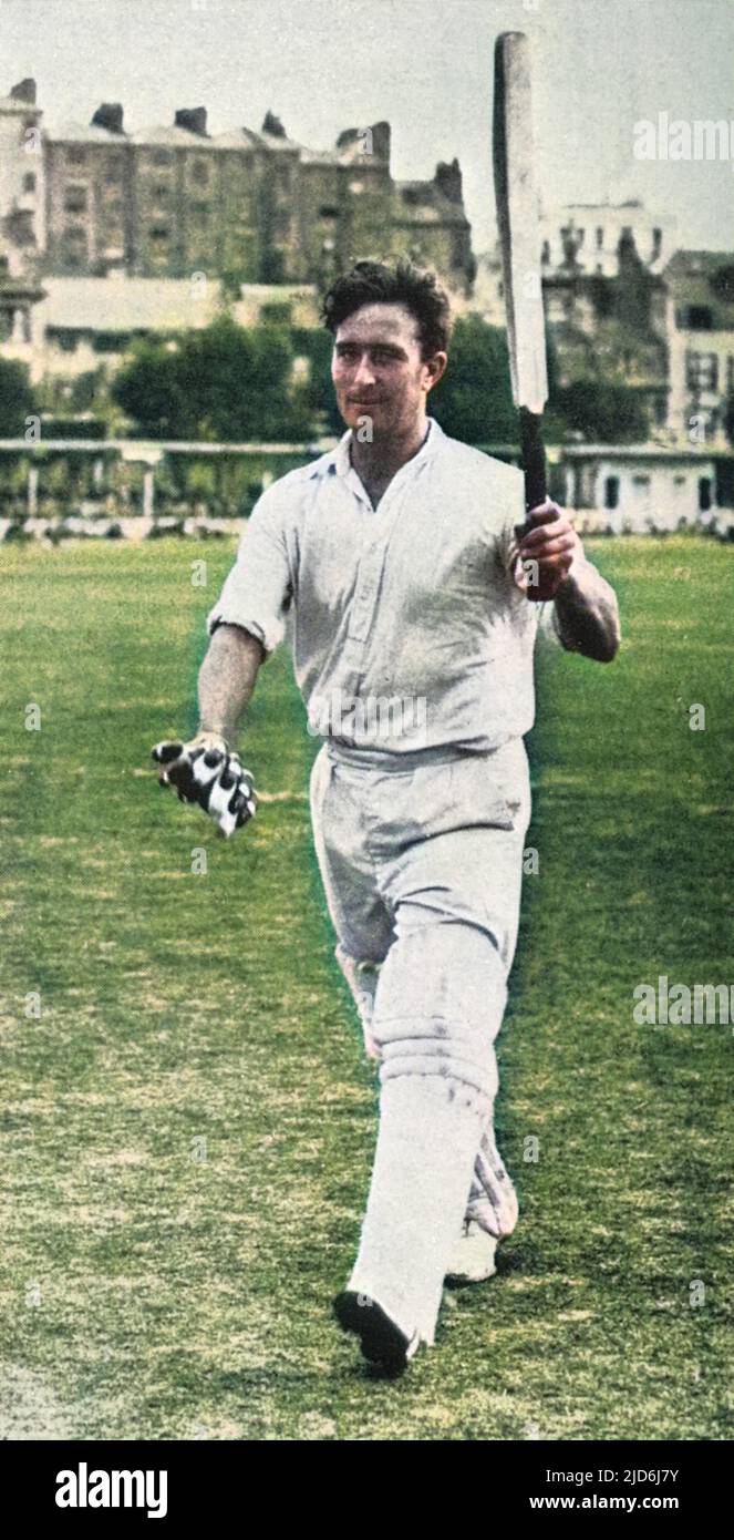 Cricketer Denis Compton acknowledges the crowd at the Central ...