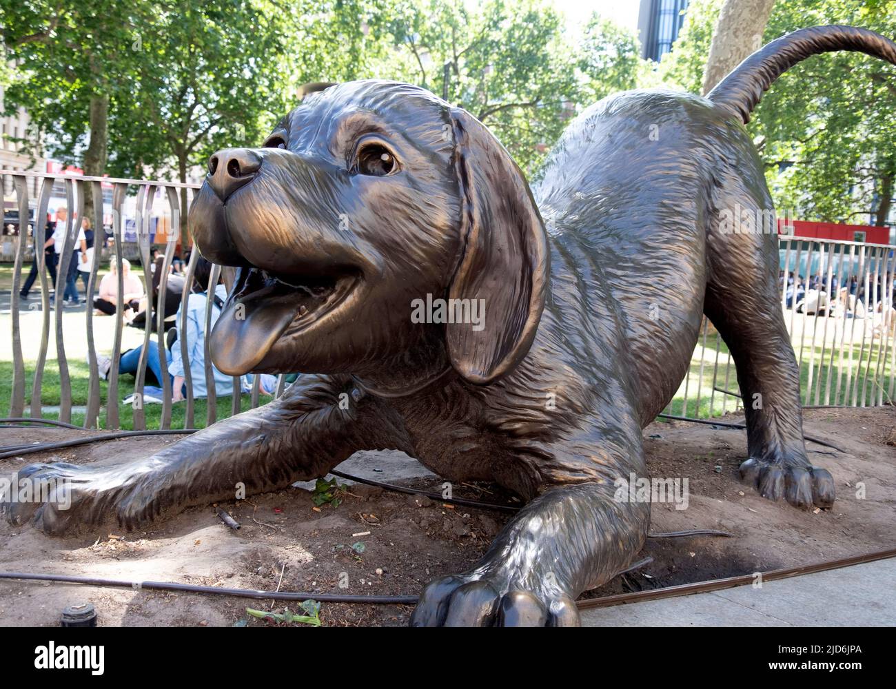 Clifford the big red dog hi-res stock photography and images - Alamy
