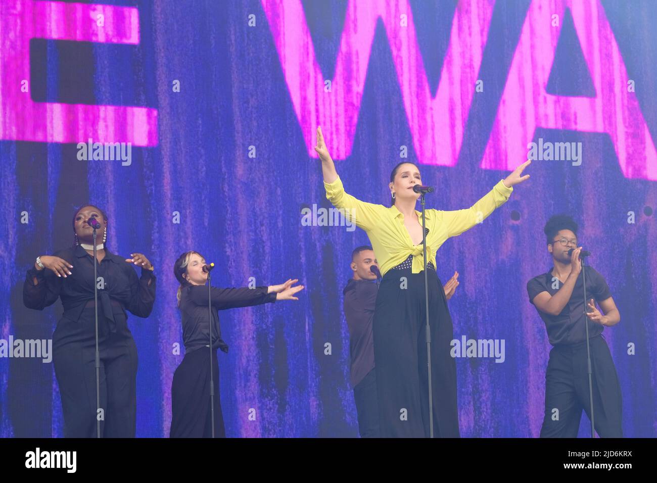 English singer, songwriter and podcaster Jessica Lois Ware ...