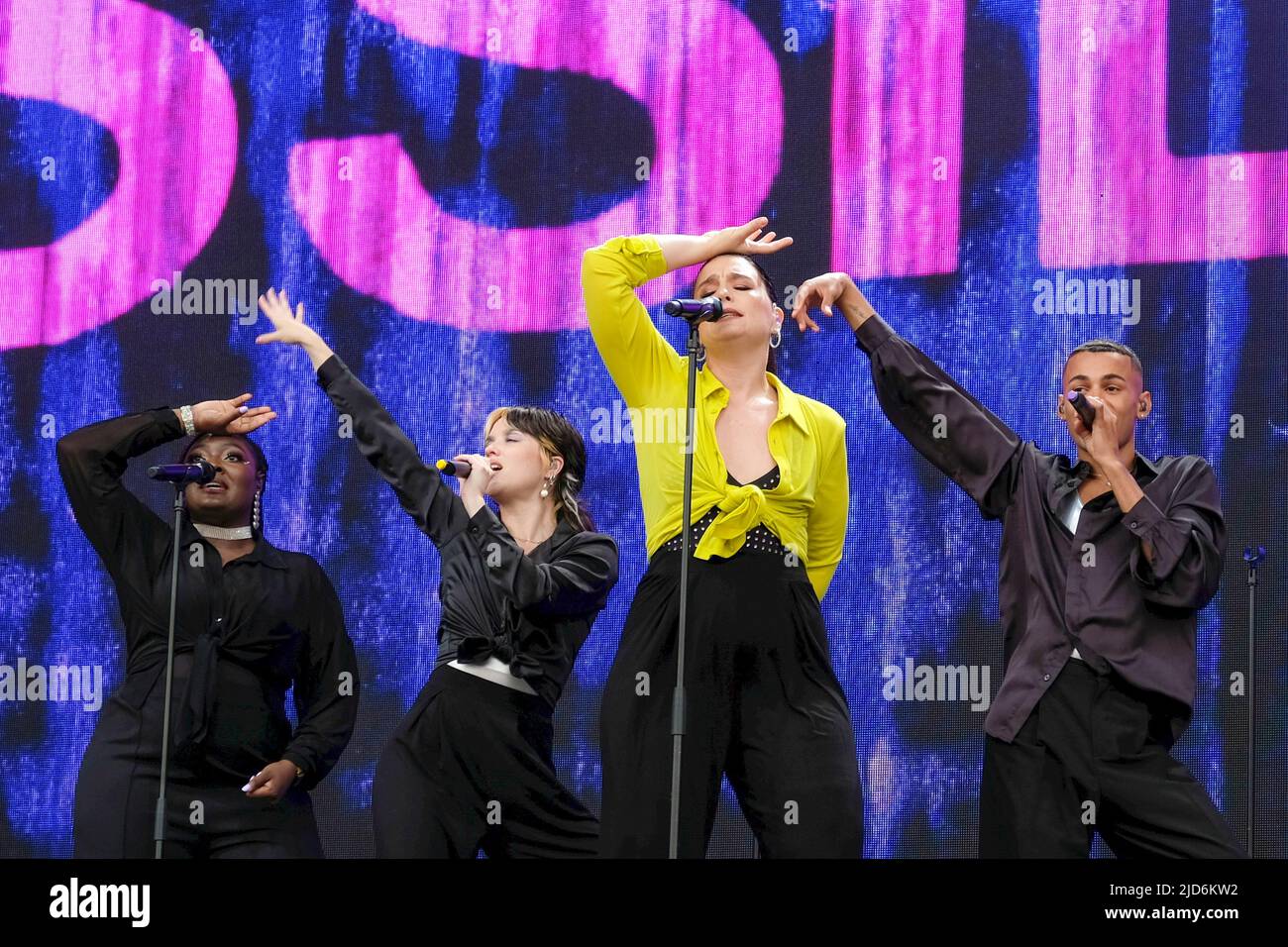 English singer, songwriter and podcaster Jessica Lois Ware ...