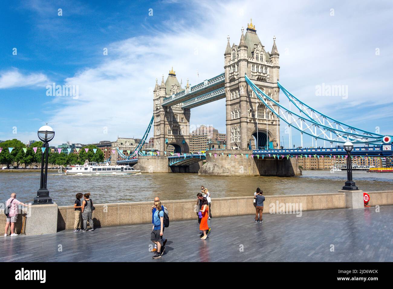 Tower bridge from the queens walk southwark the london borough hi-res ...