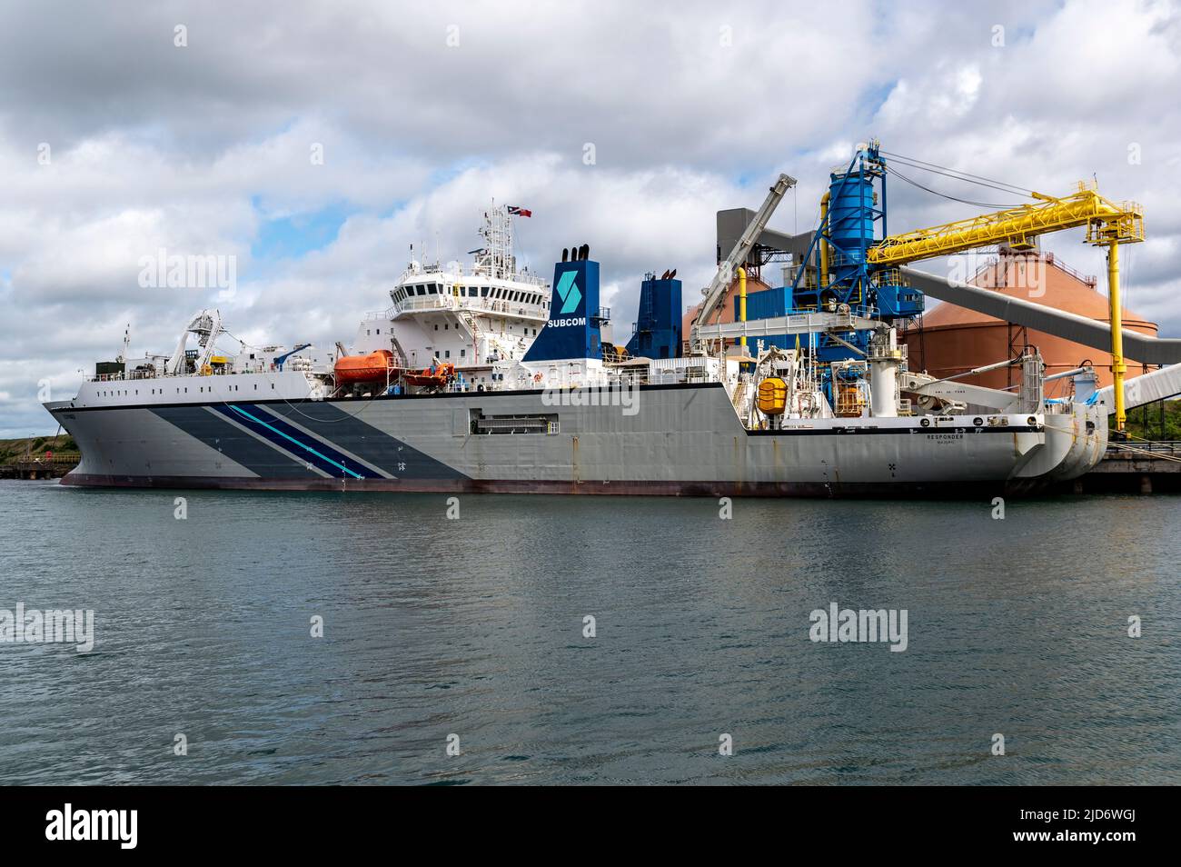 Cable laying ship hi-res stock photography and images - Alamy