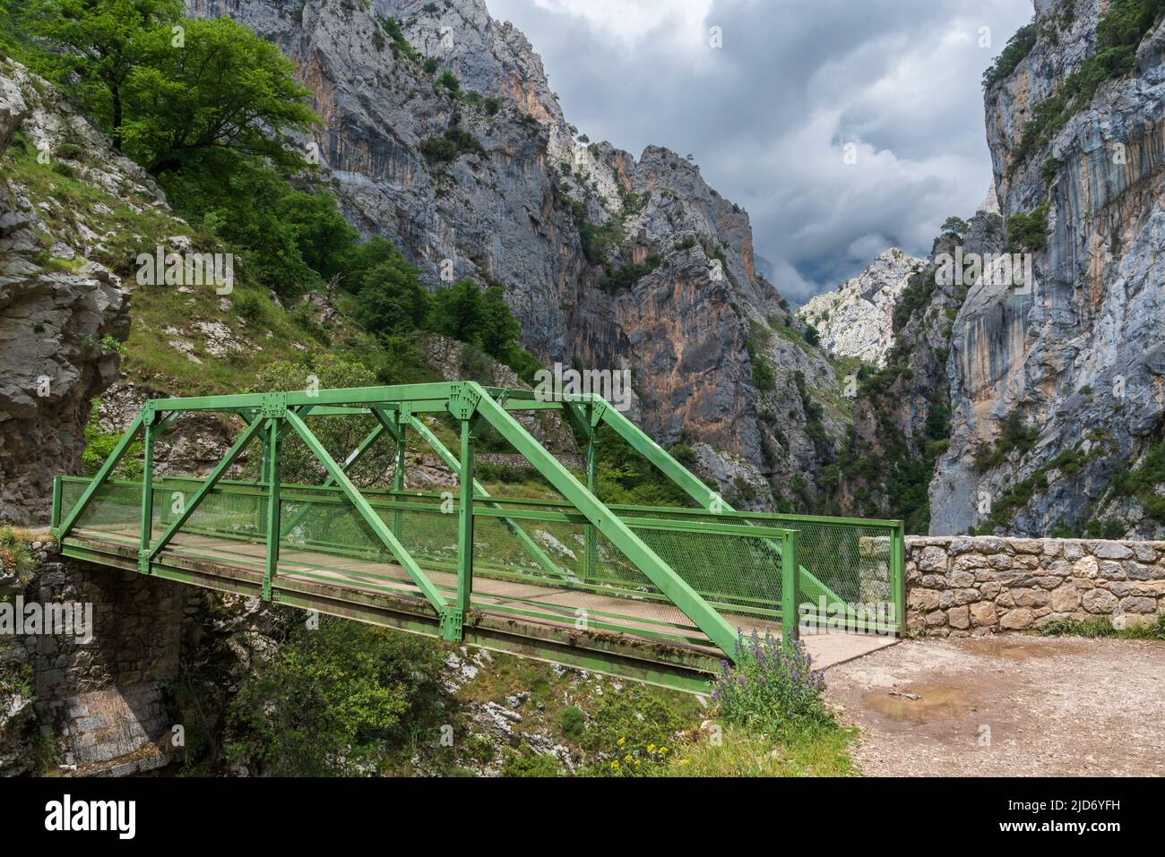 Path of the Cares river, Bolin bridge, built to cross the river in a ...
