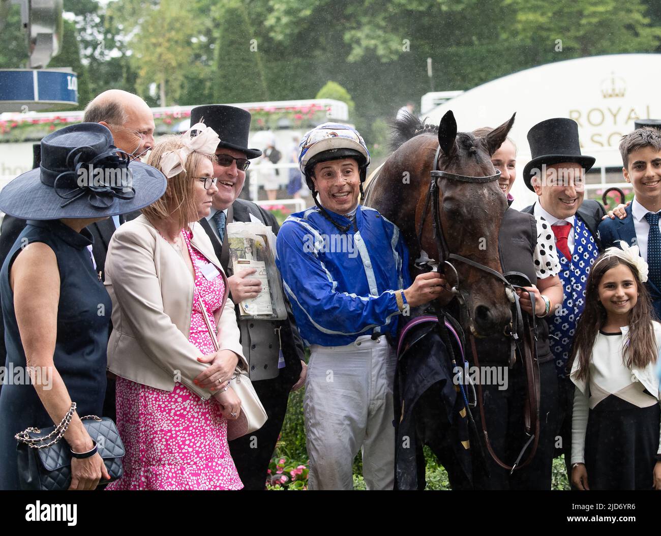 Ascot, Berkshire, UK. 18th June, 2022. Jockey William Buick riding ...