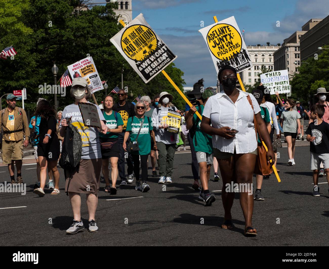 140 million poor hi-res stock photography and images - Alamy