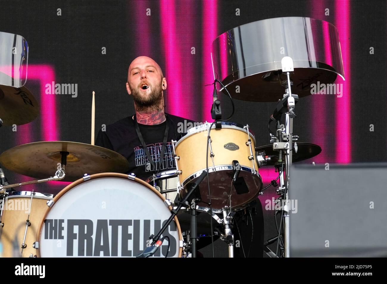Newport, UK. 18th June, 2022. Drummer and backing vocalist Mince ...