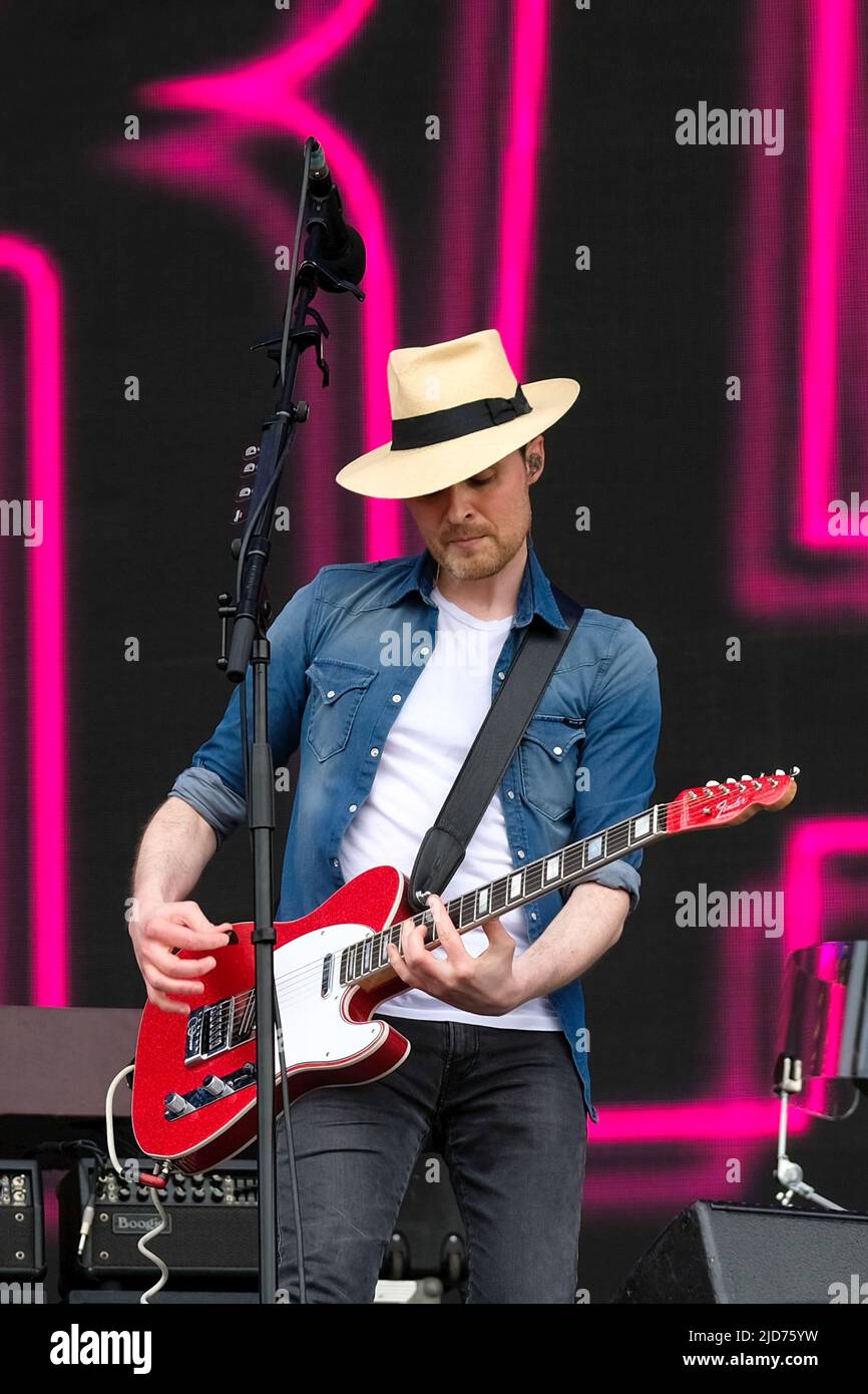 The fratellis live at isle of wight festival hi-res stock photography ...