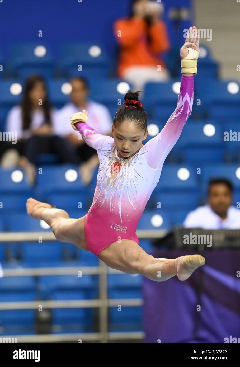 Doha. 18th June, 2022. Wu Ran of China competes during the women's ...