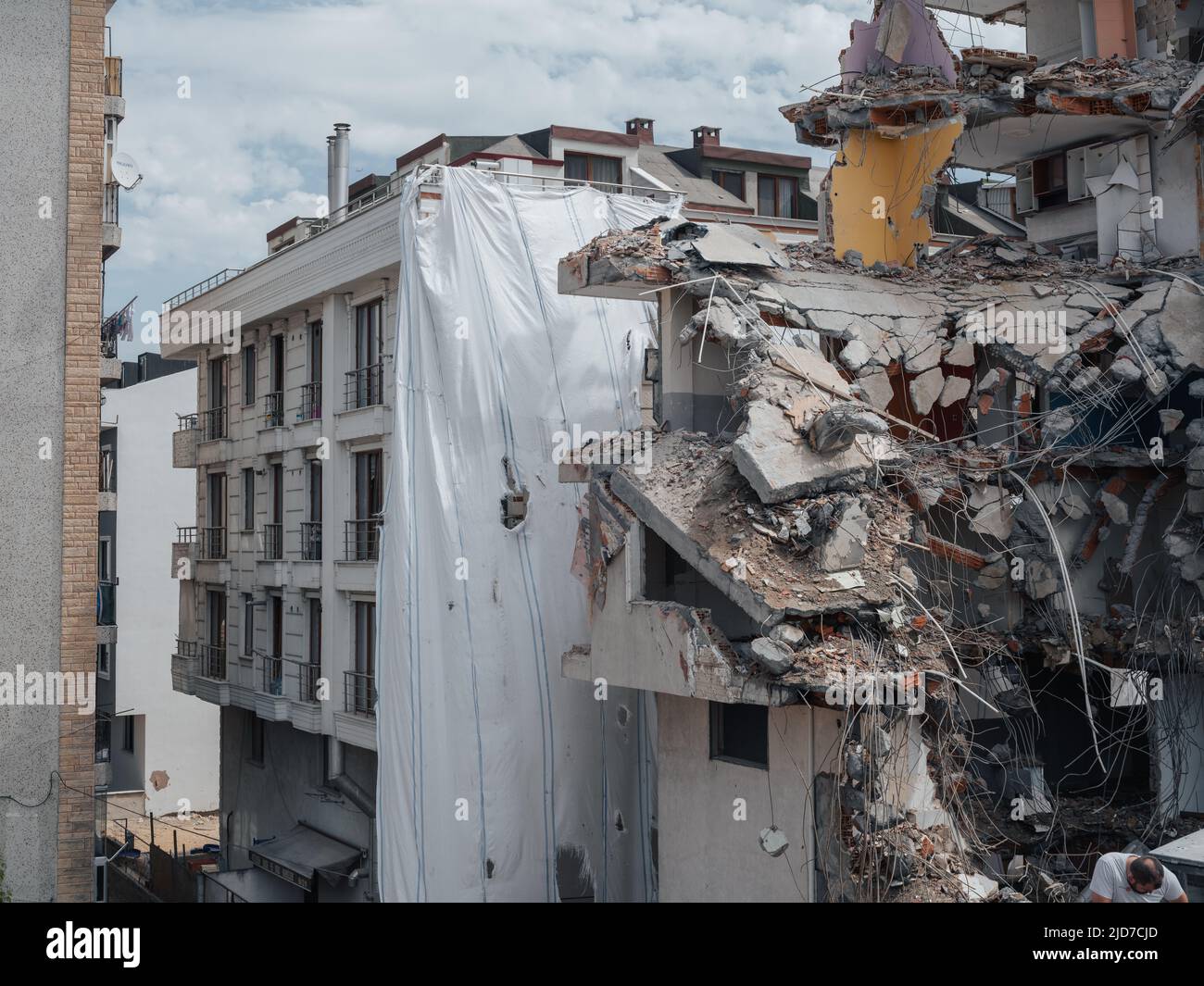 Demolition of old building. Front view Stock Photo - Alamy