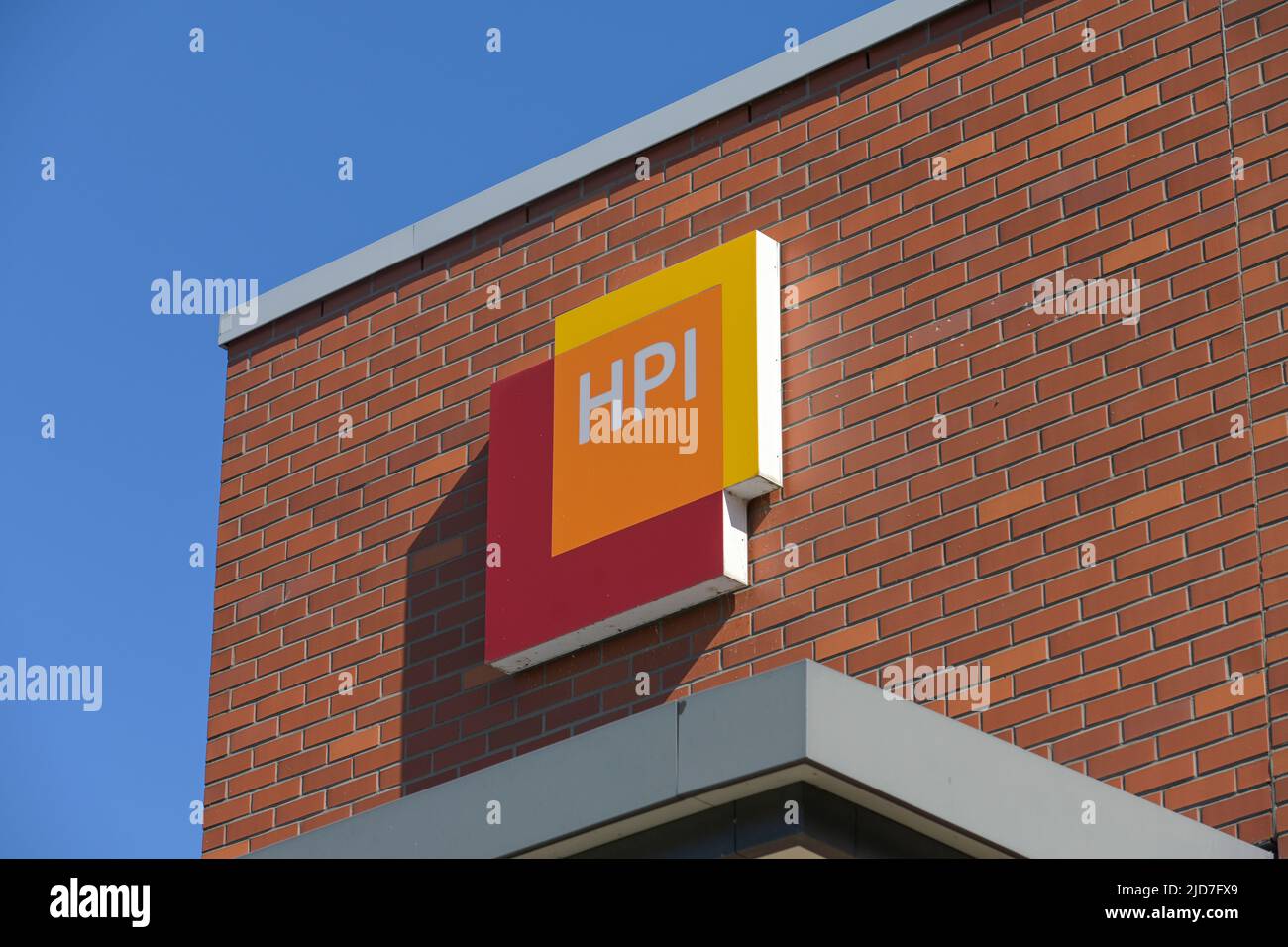 Logo, Hasso-Plattner-Institut, Prof.-Dr.-Helmert-Straße, Babelsberg ...