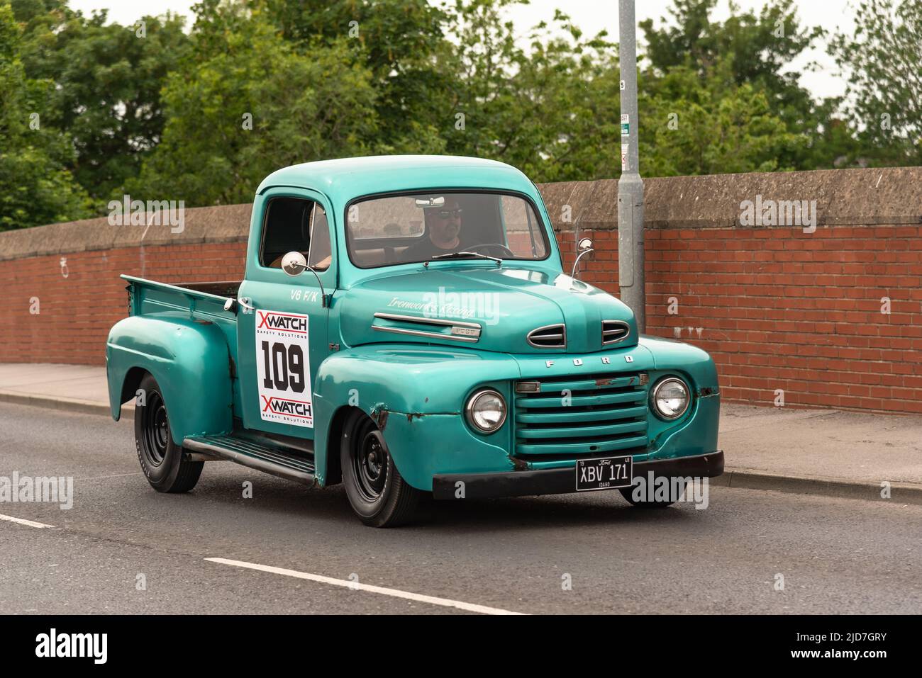Hot Rods at 'Race the Waves Festival' registration day Stock Photo - Alamy