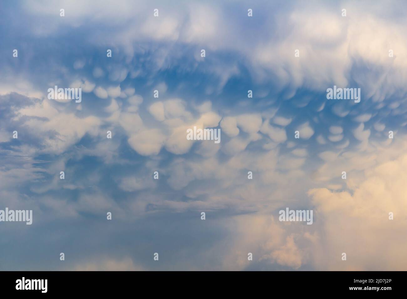 Detail thunderstorm cloud texture with small wave. Climate, weather ...