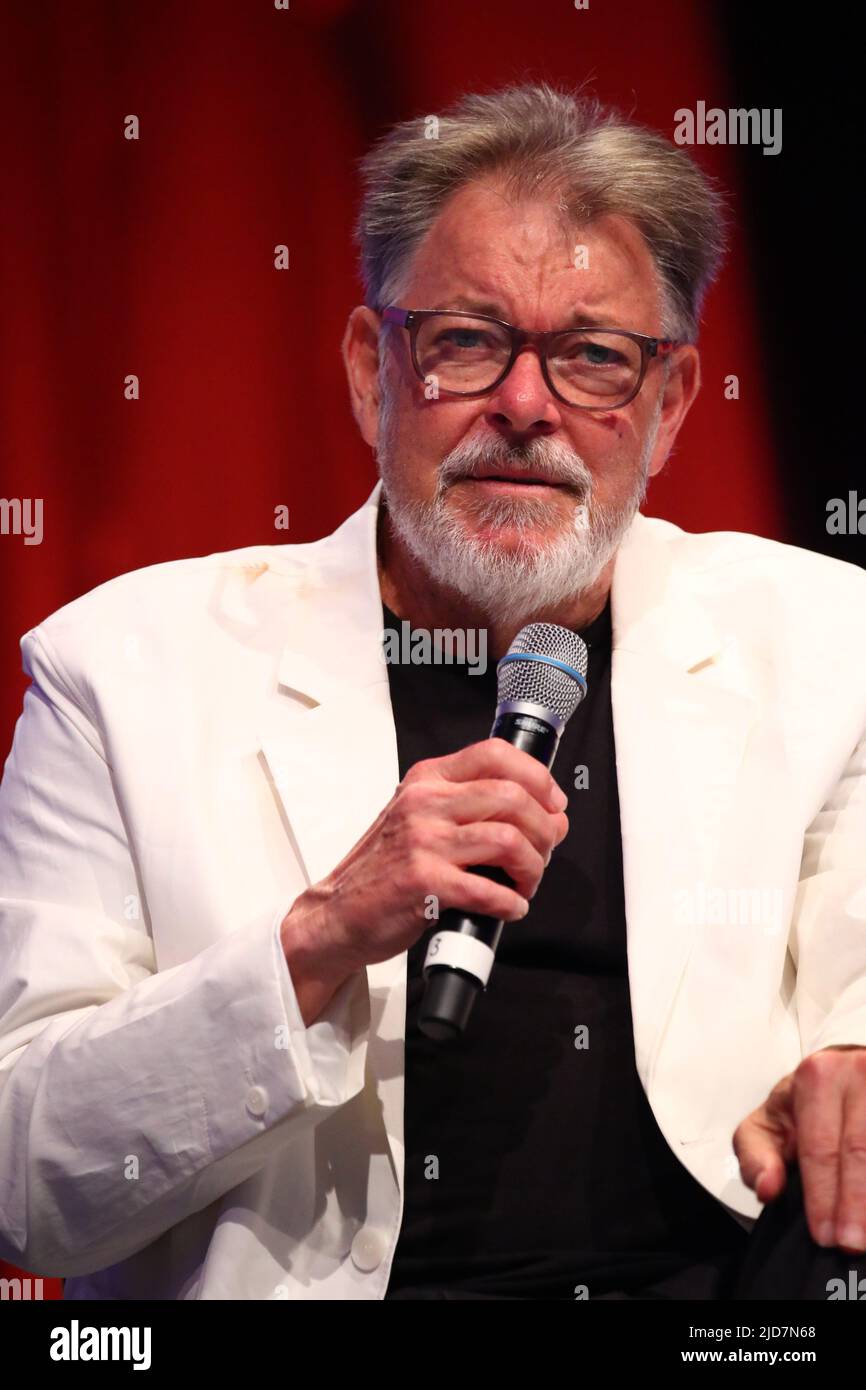 Commander william t riker in star trek hi-res stock photography and ...