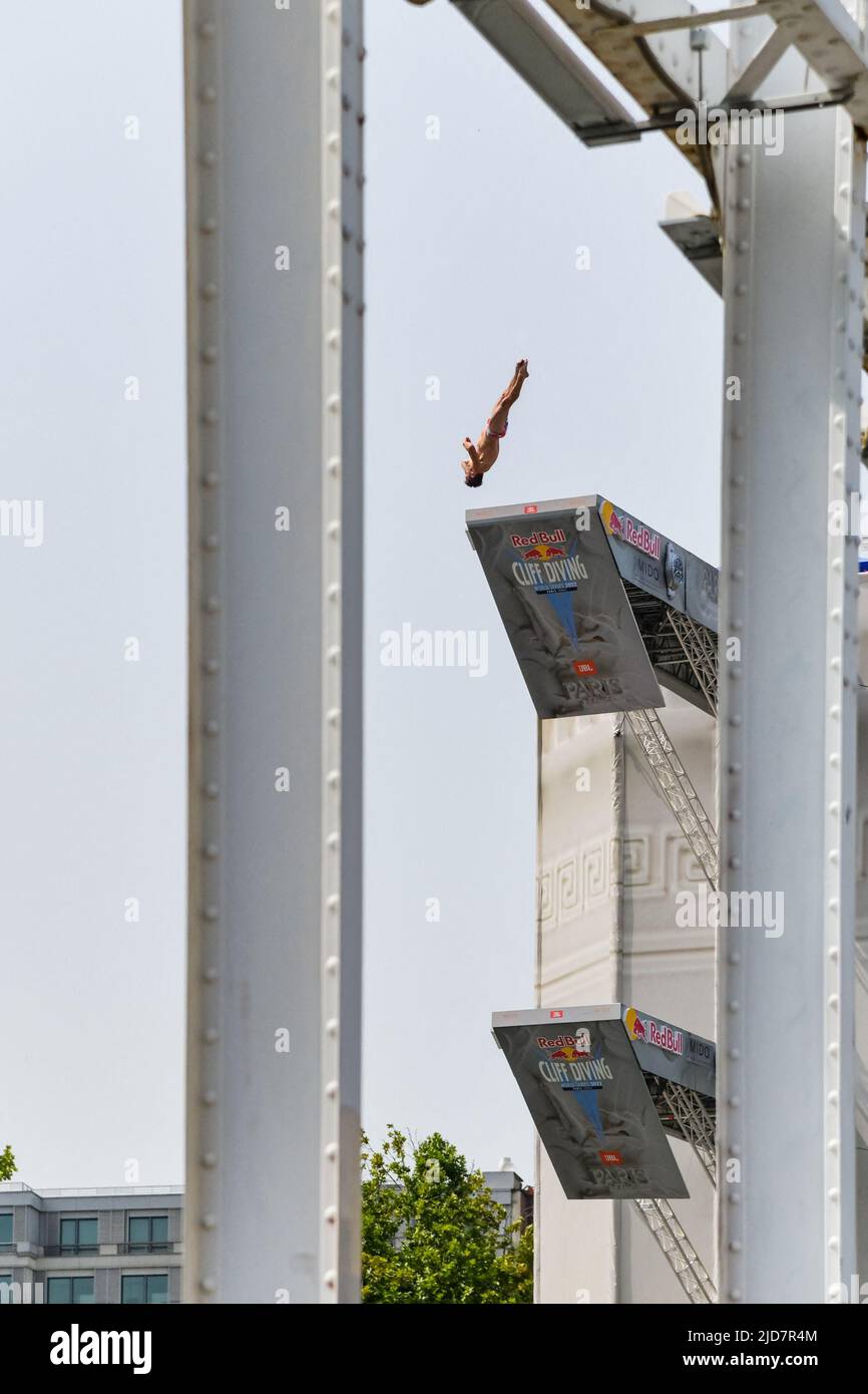 Red Bull Cliff Diving, the biggest high-flying diving competition in ...