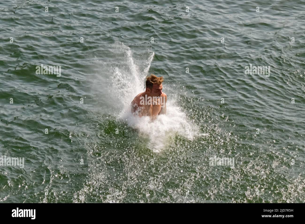 Red Bull Cliff Diving, the biggest high-flying diving competition in ...