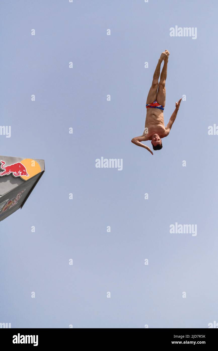 Red Bull Cliff Diving, the biggest high-flying diving competition in ...