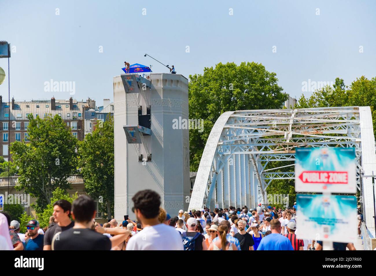 Red Bull Cliff Diving, the biggest high-flying diving competition in ...