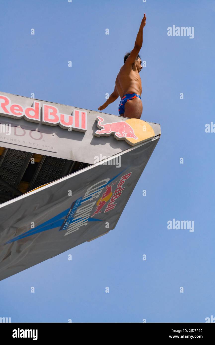 Red Bull Cliff Diving, the biggest high-flying diving competition in ...